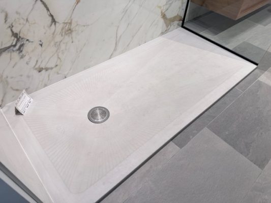 Ottawa Bathroom Renovation | Ottawa Quartz Shower Bases | Vesta Marble
